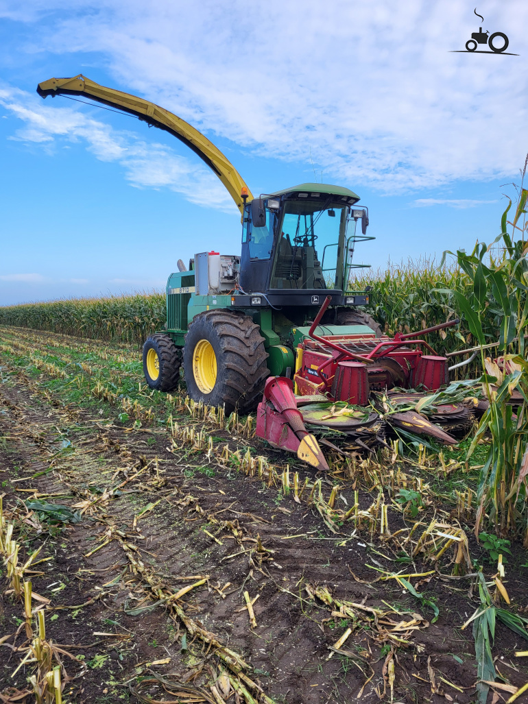 Foto John Deere 6710 #1635309