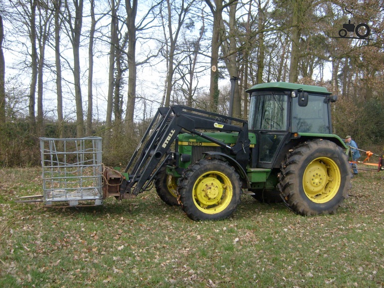 Foto John Deere 2850 #172094