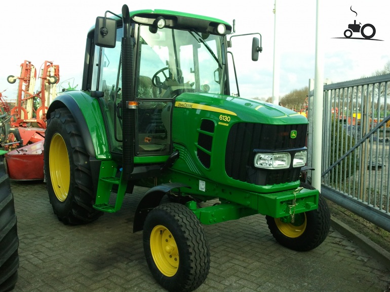 Foto John Deere 6130 van Bruggeman Mechanisatie Broekland