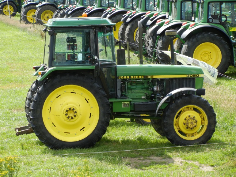 Foto John Deere 3050 #580951