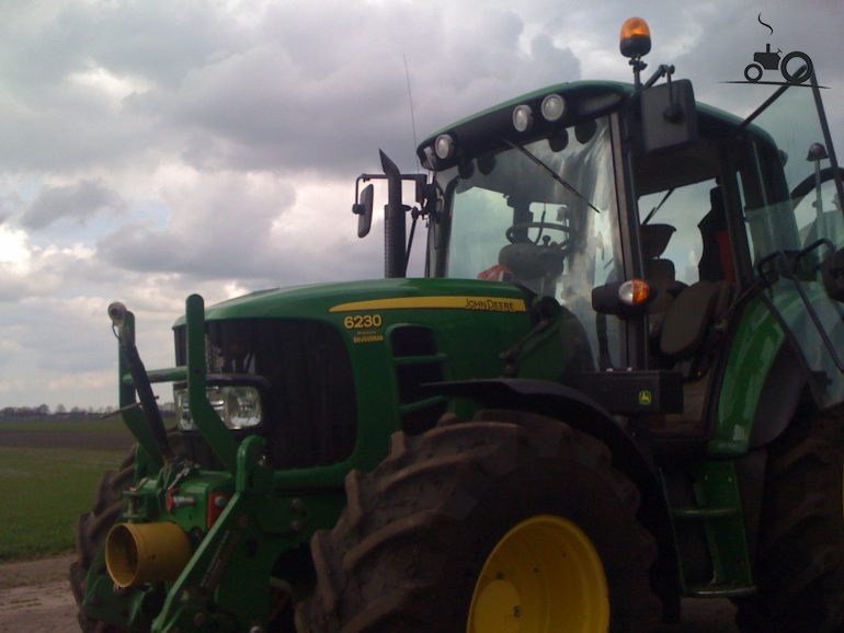 Foto John Deere 6230 Premium #622815
