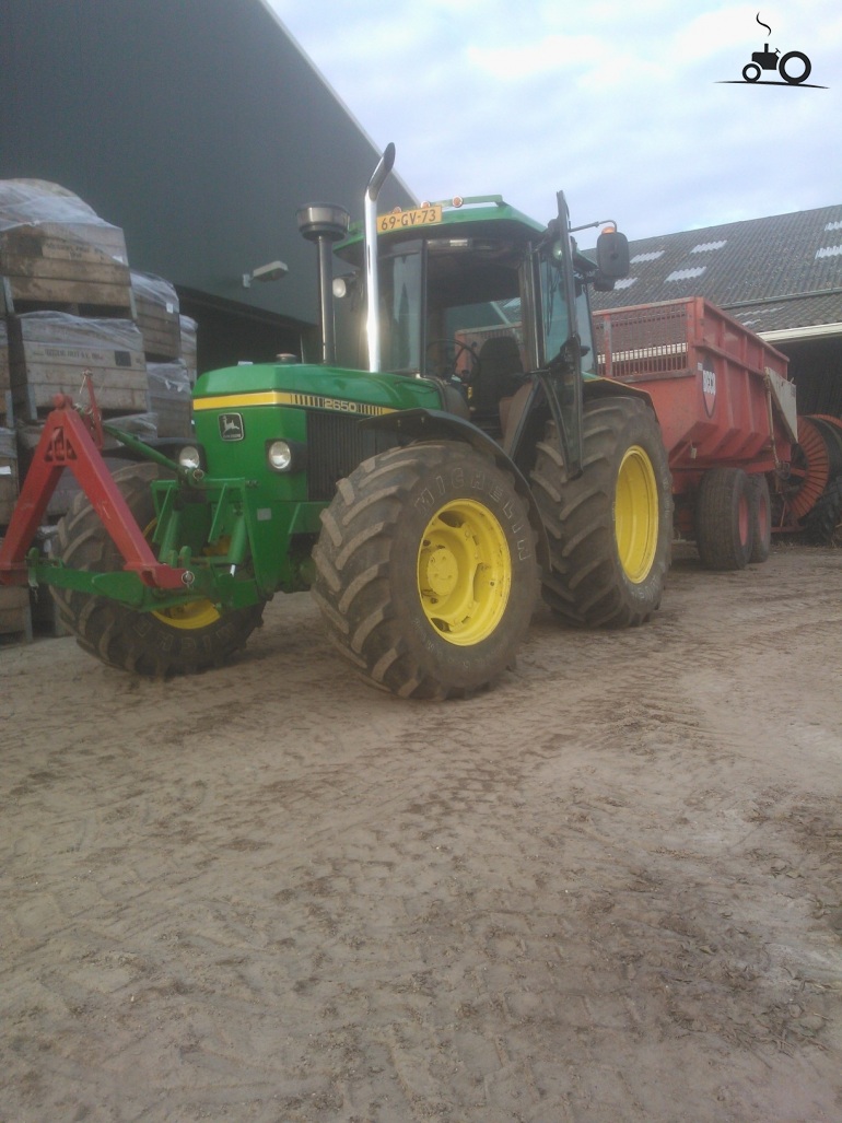 Foto John Deere 2650 #713115