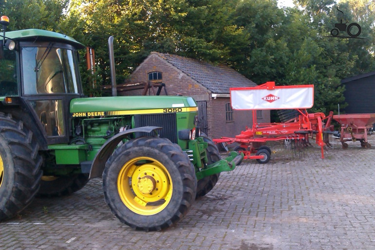 Foto John Deere 3050 van Fourage De Lange