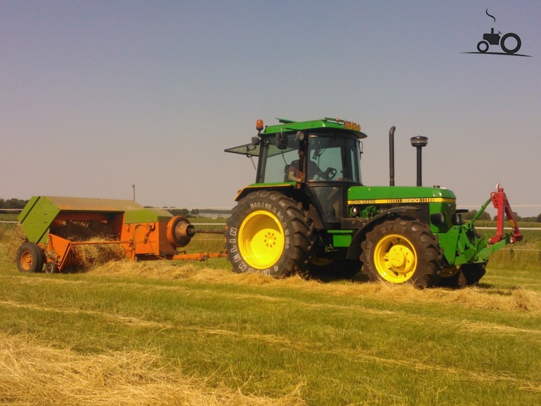 Foto John Deere 2650 #733267
