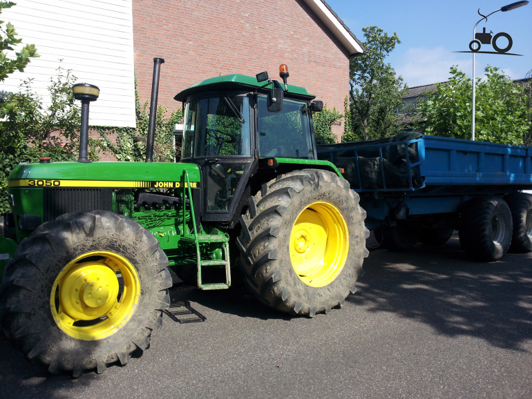 John Deere 3050 - United Kingdom - Tractor picture #753599