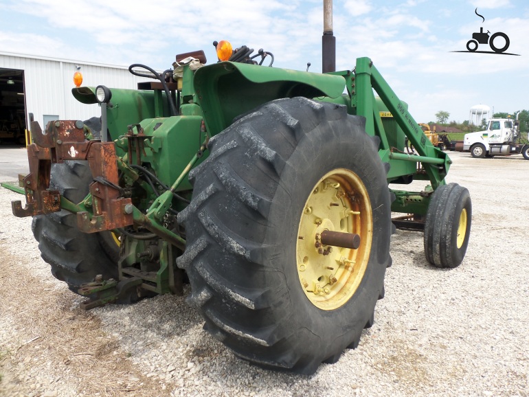 Foto John Deere 4520 #758762