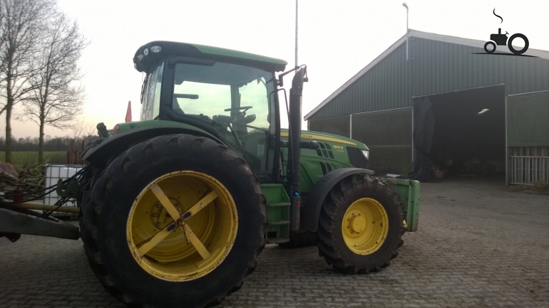 Foto John Deere 6125R #829152