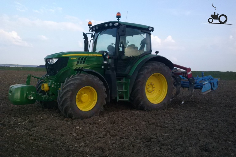 Foto John Deere 6125R #844734