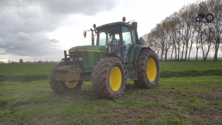 Foto John Deere 6810 #962151