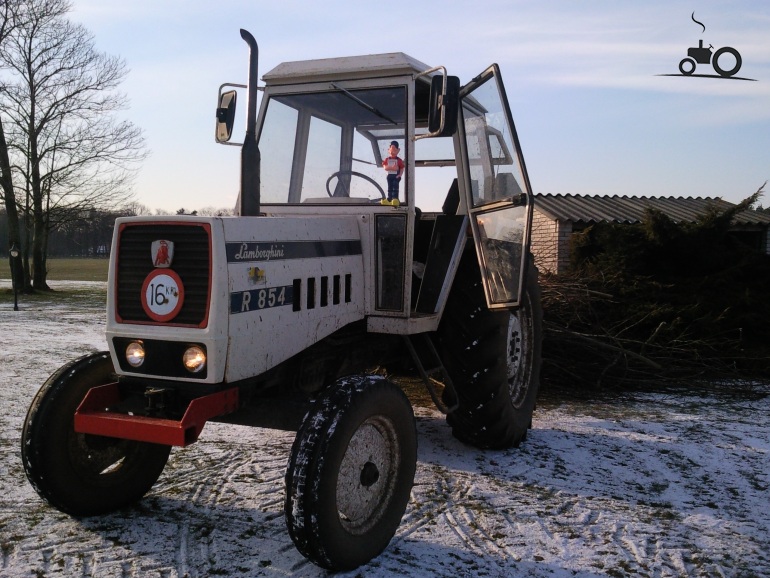 Foto Lamborghini R 854 #594391