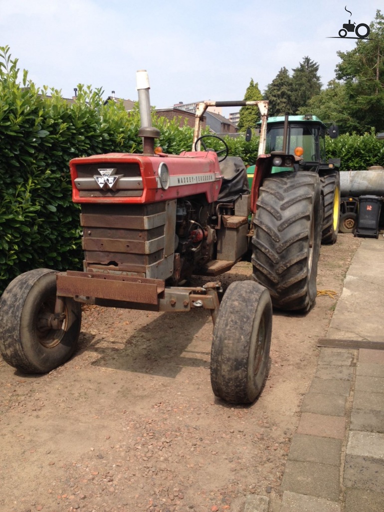 Foto Massey Ferguson 1100 #1140421
