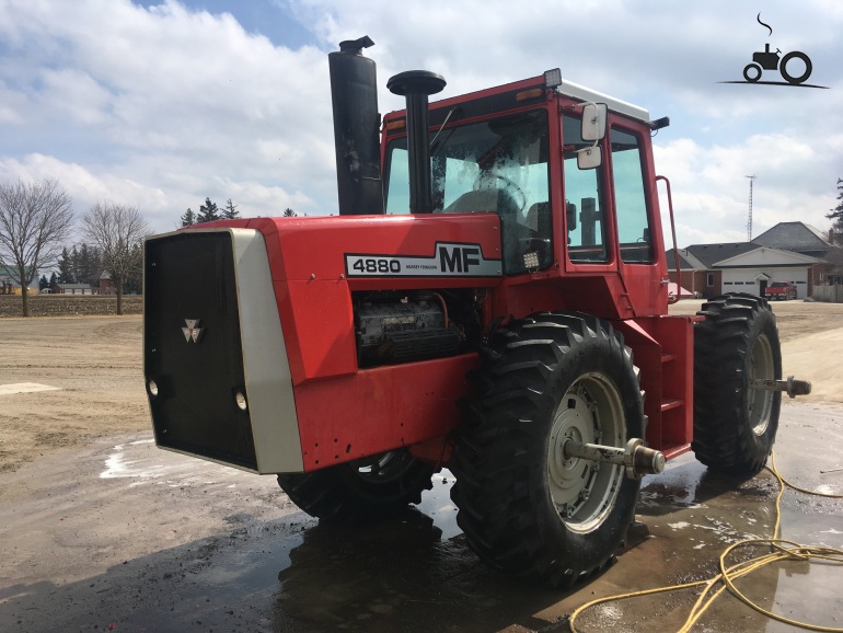 Foto Massey Ferguson 4880 #1288663