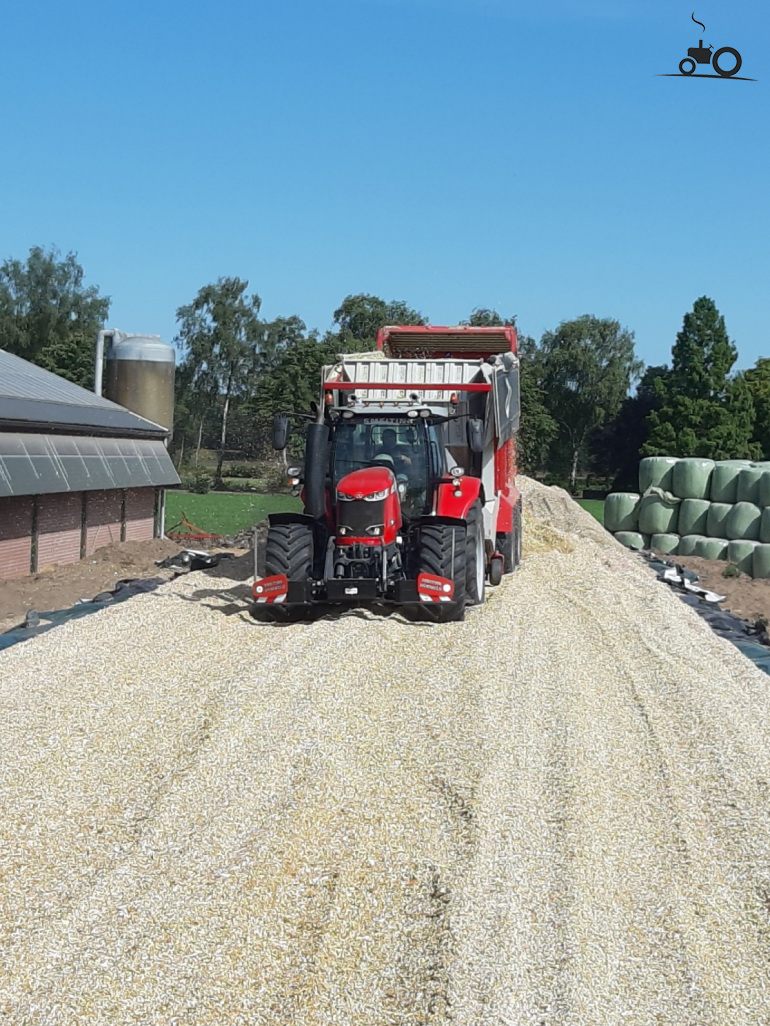 Foto Massey Ferguson 7720 #1500245