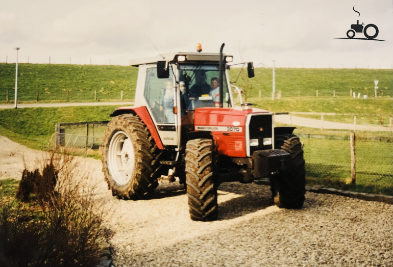 Foto Massey Ferguson 3070 #1505462