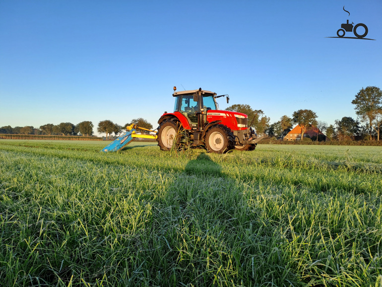 Foto Massey Ferguson 6614 #1554881