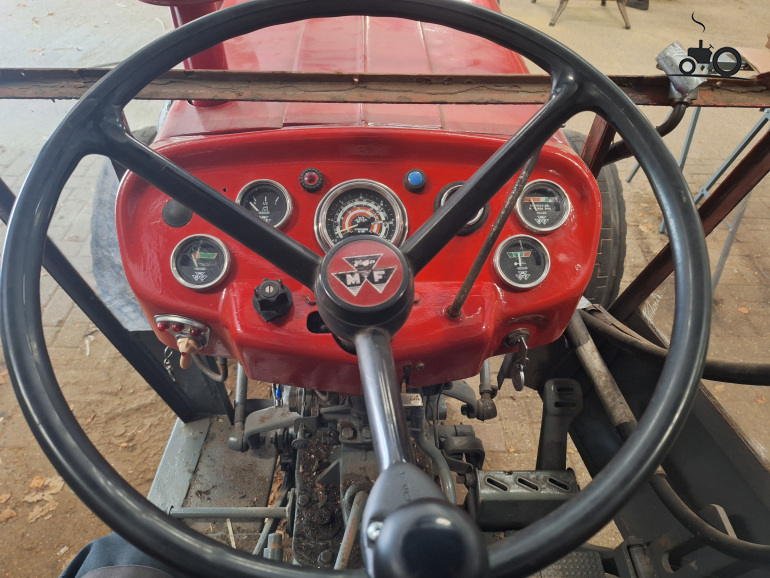 Massey Ferguson 158 Multi-Power