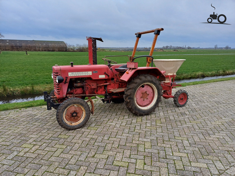 Foto Mc-Cormick D 214 #1551533