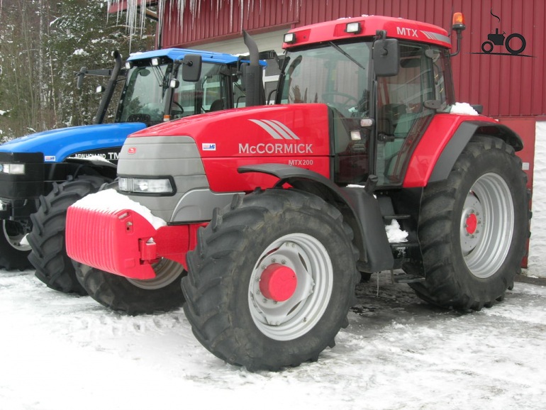 Foto Mc-Cormick MTX 200 #43619