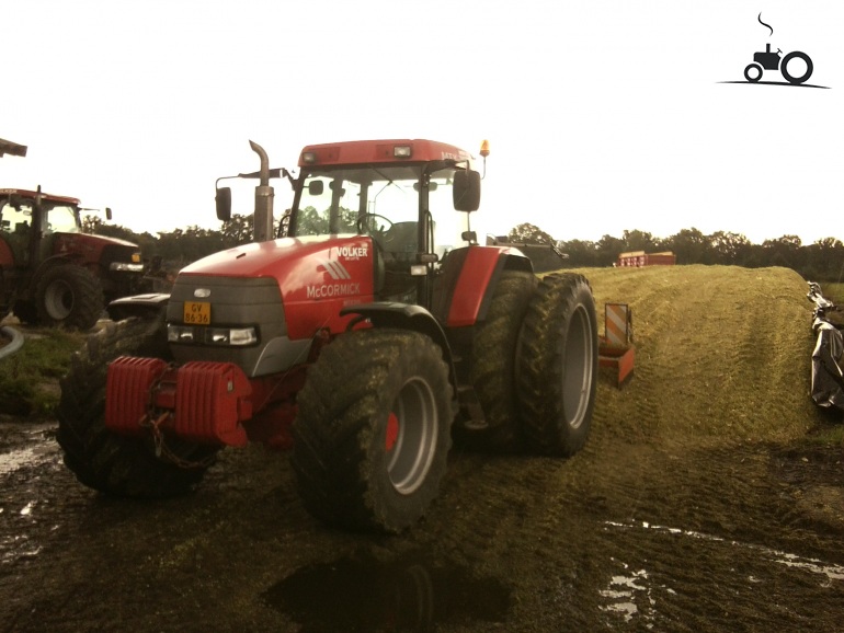 Foto Mc-Cormick MTX 200 #689255