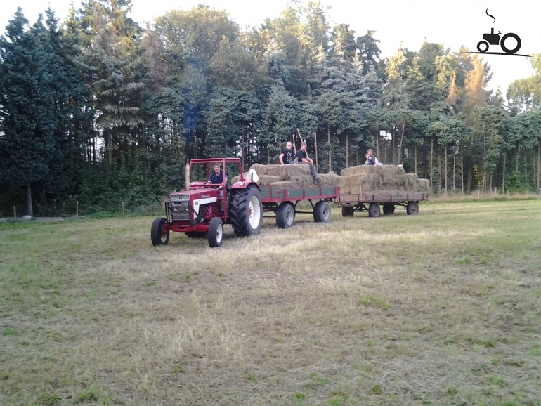 Foto Mc-Cormick 724 van Mts. Hesselink