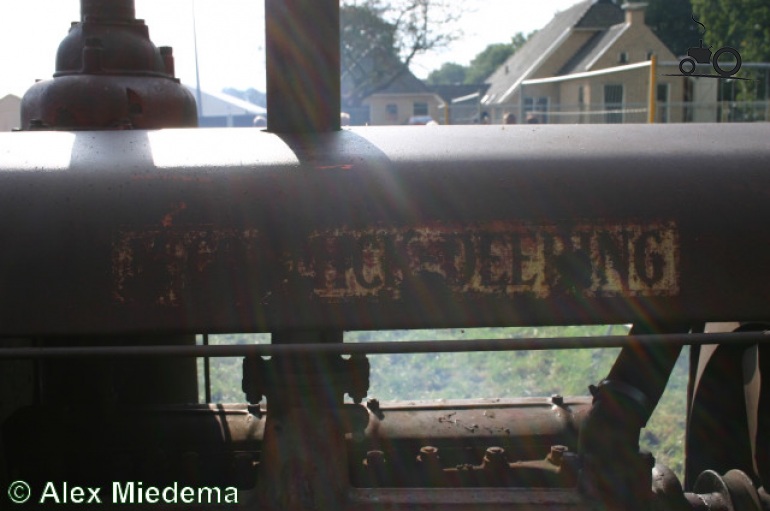 Foto McCormick-Deering Logo #821944