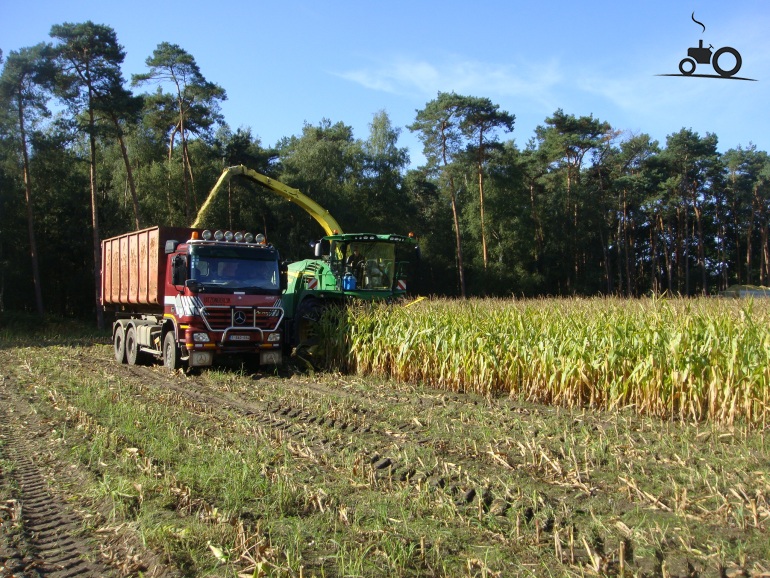 Foto Mercedes-Benz Maistruck #1289655