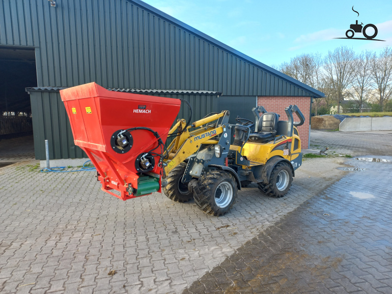 Foto Mustang AL 306 #1516499