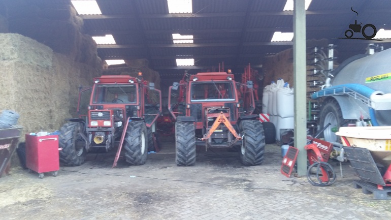 Foto New Holland 110-90 #1205255