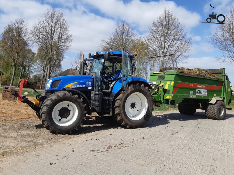 Foto New Holland T 6080 #1378533