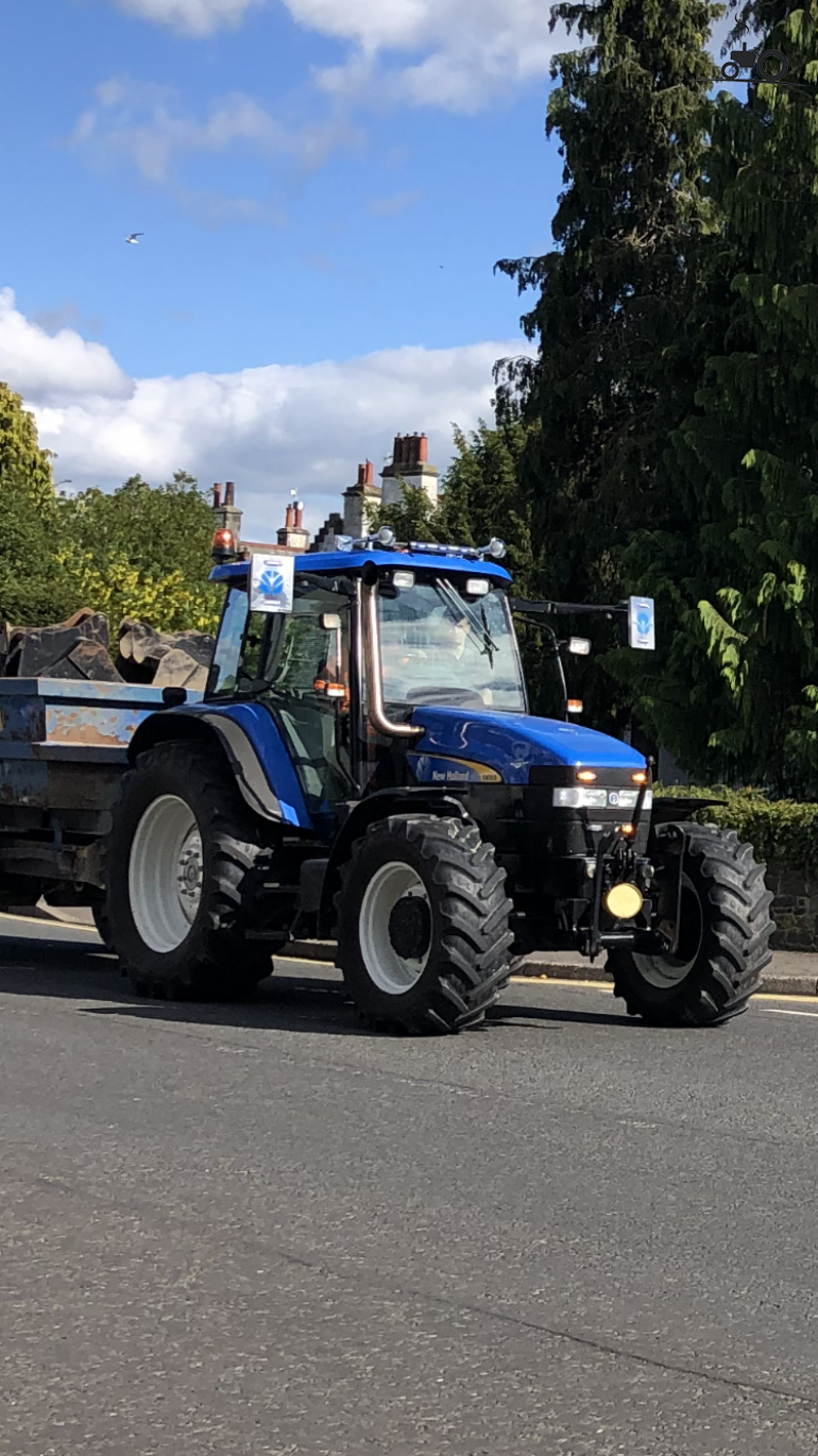 Foto New Holland TM 150 #1473608