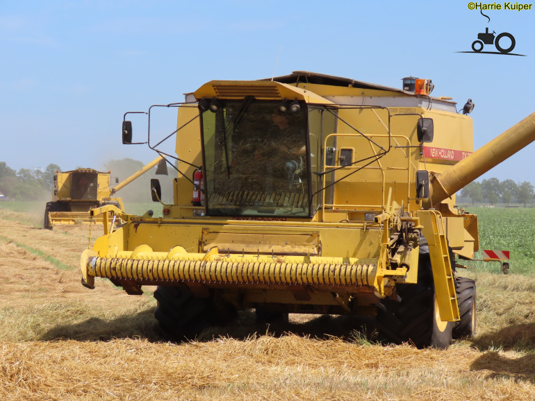 Foto New Holland TX 36 #1485024