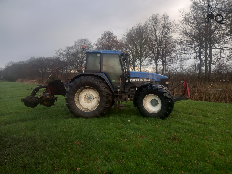 Foto New Holland 8160 #1502051