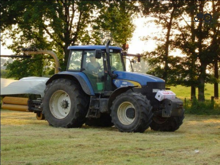 Foto New Holland TM 190 #36778
