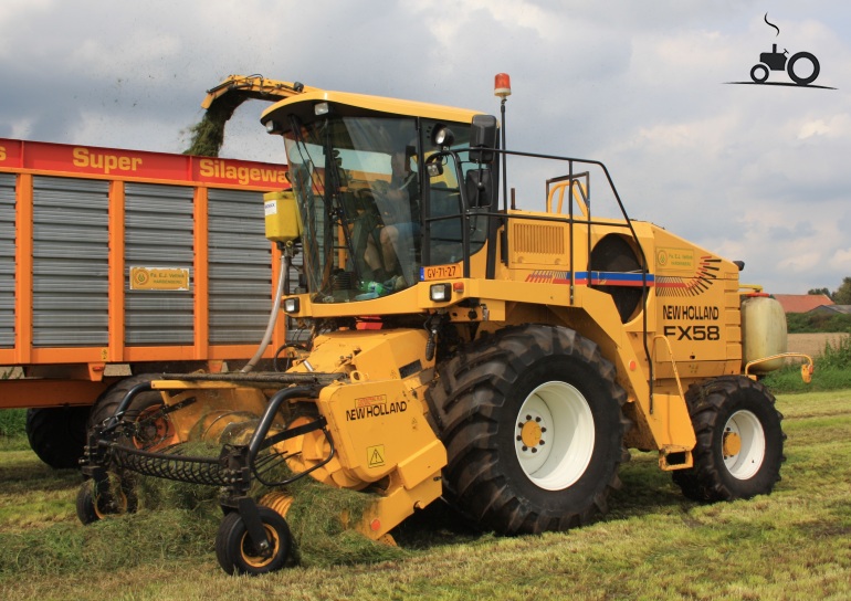 Foto New Holland FX 58 van Jtn Fotografie