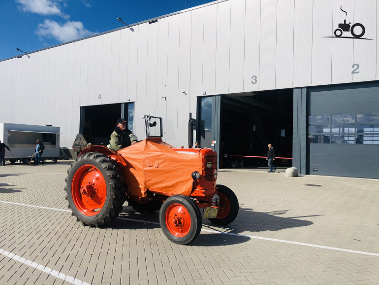 Foto Nuffield Universal Four #1493303