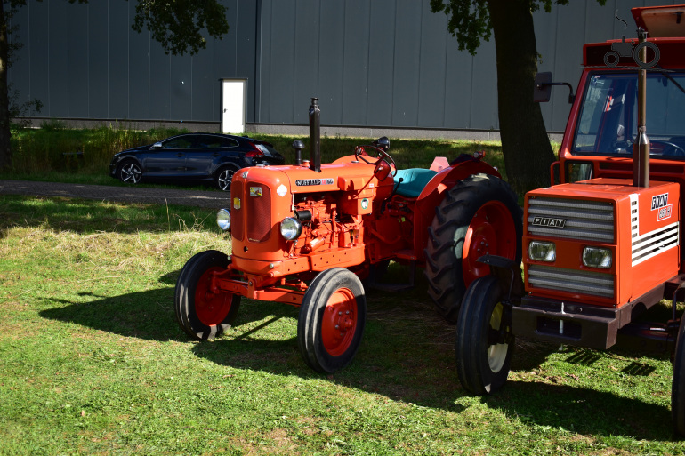 Foto Nuffield 10/60 #1496697