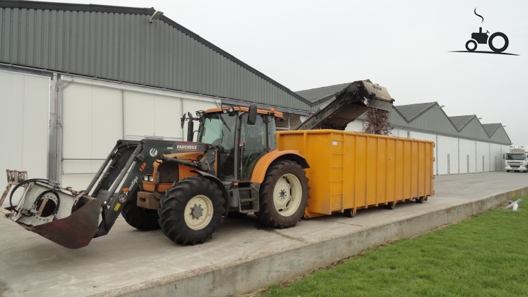 Foto Renault Ares 556 RZ #604460