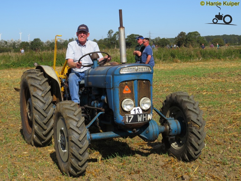 Foto Roadless Super Dexta #1325155