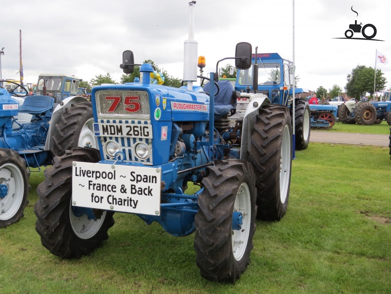 Roadless Ploughmaster 75 - United Kingdom - Tractor picture #855681