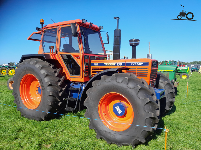 Same op oldtimerweekend Ravels