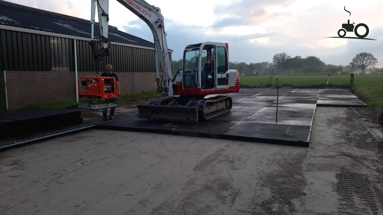 Foto Takeuchi TB 80 #1517624