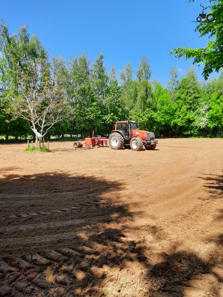 Foto Valtra Valmet 8150 #1470787