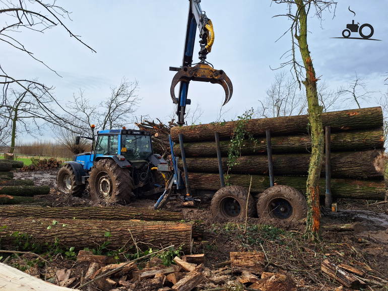 Foto Valtra Valmet 8150 #1555083