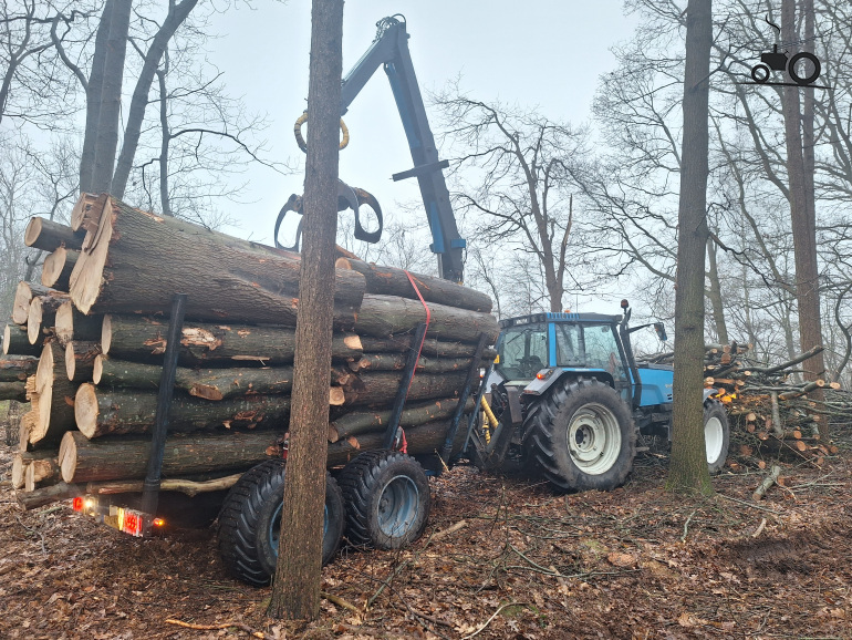 Foto Valtra Valmet 8150 #1608415