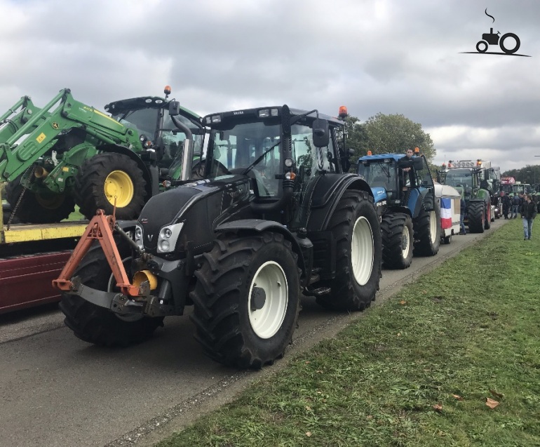 Foto Valtra N143 #1318804