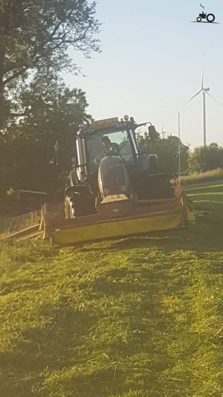 Foto Valtra M150 #1475516