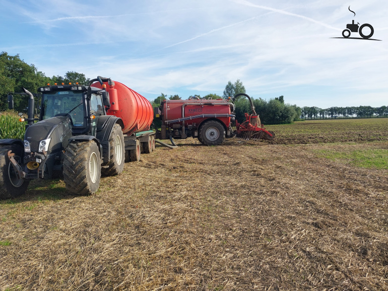 Foto Valtra N123 #1538071