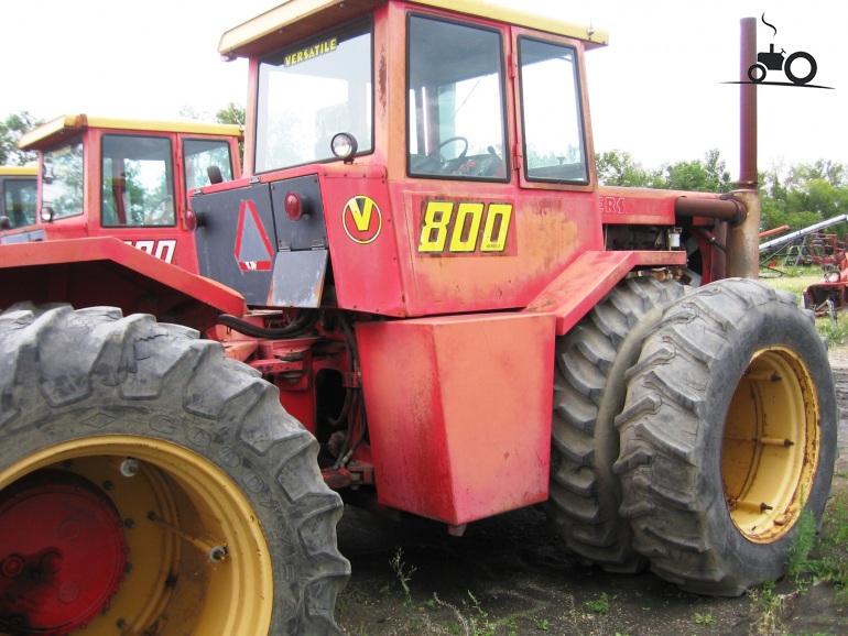 Foto Versatile 800 #703228