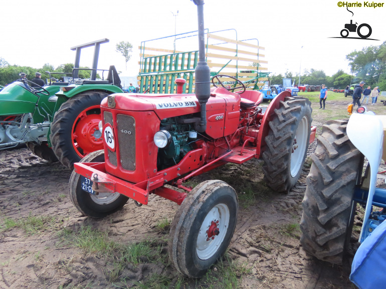 Foto Volvo BM 400 #1478466