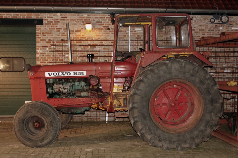Foto Volvo BM 800 #453409